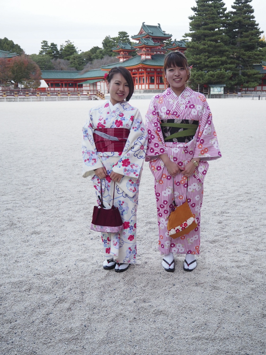 Japan: tradition and modernity in popular culture - MISH AMINOFF