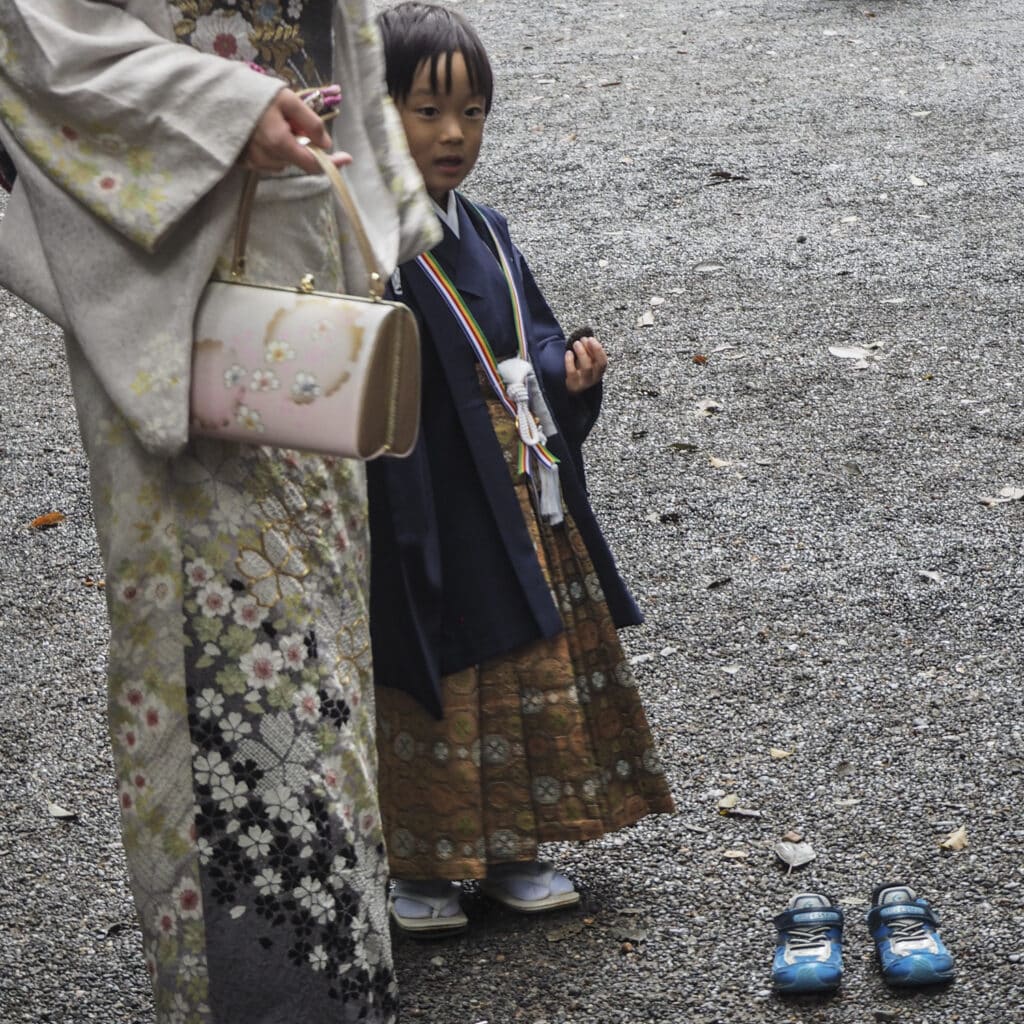 Japan: tradition and modernity in popular culture - MISH AMINOFF
