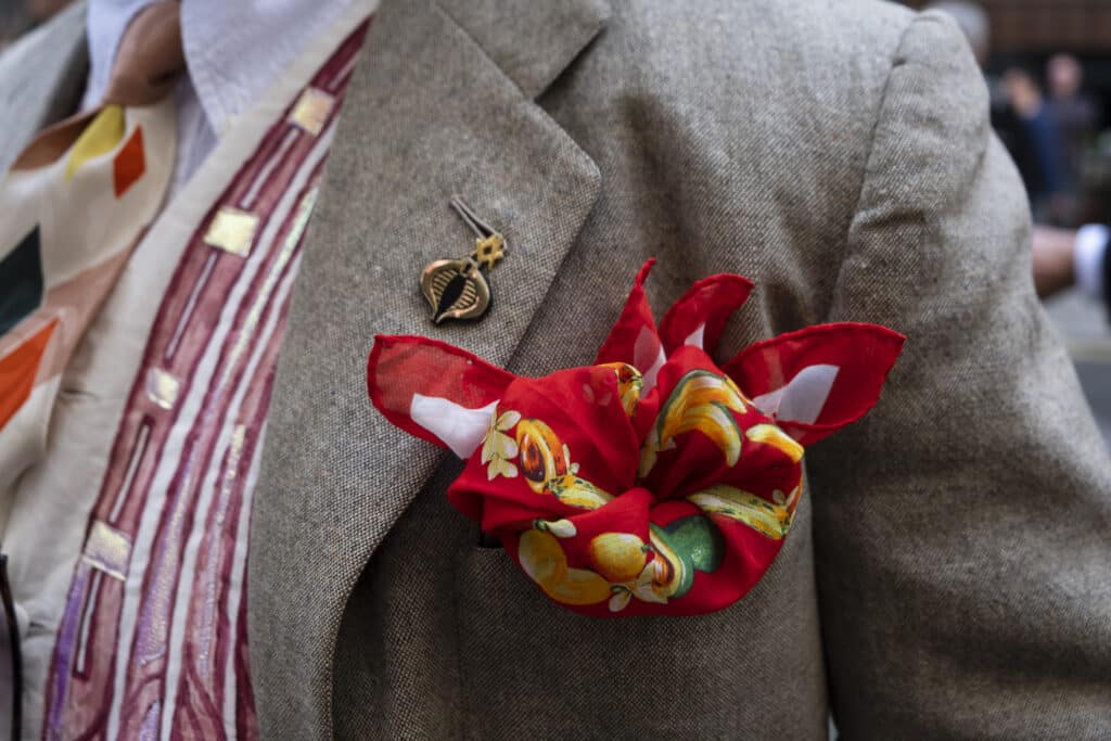 On Strolling & Images from the Grand Flaneur Walk 2023 - MISH AMINOFF