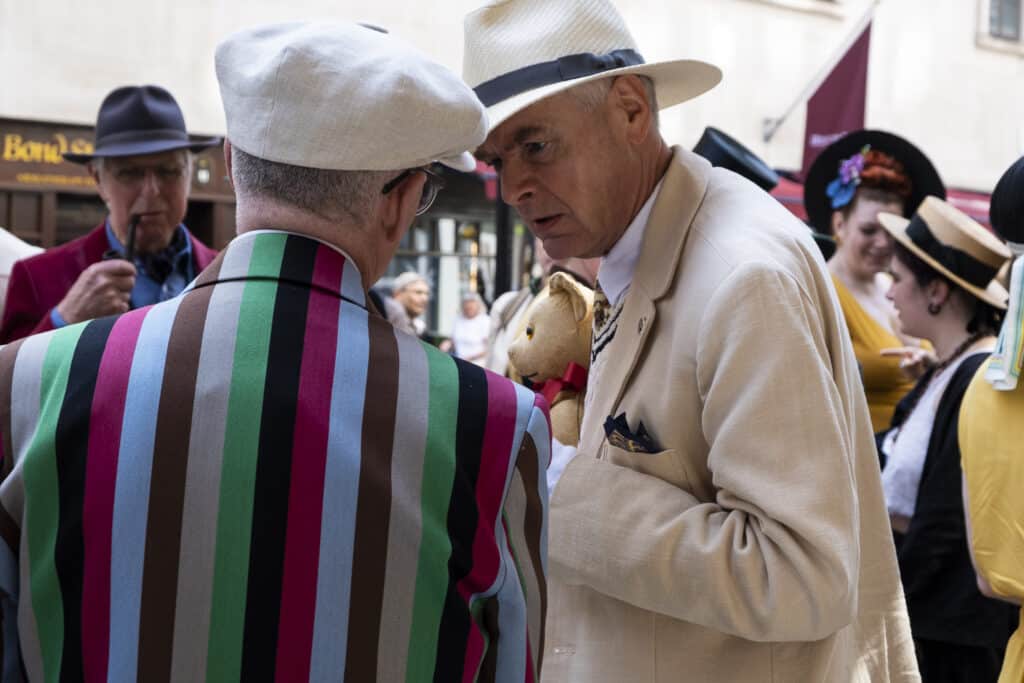 On Strolling & Images from the Grand Flaneur Walk 2023 - MISH AMINOFF
