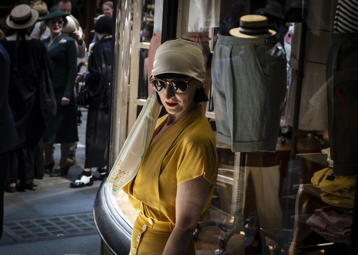 On Strolling & Images from the Grand Flaneur Walk 2023 - MISH AMINOFF PHOTOGRAPHY